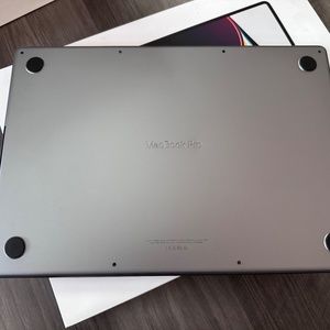 Apple | Computers, Laptops & Parts | Macbook Pro 6inch 221 M1 512gb ...